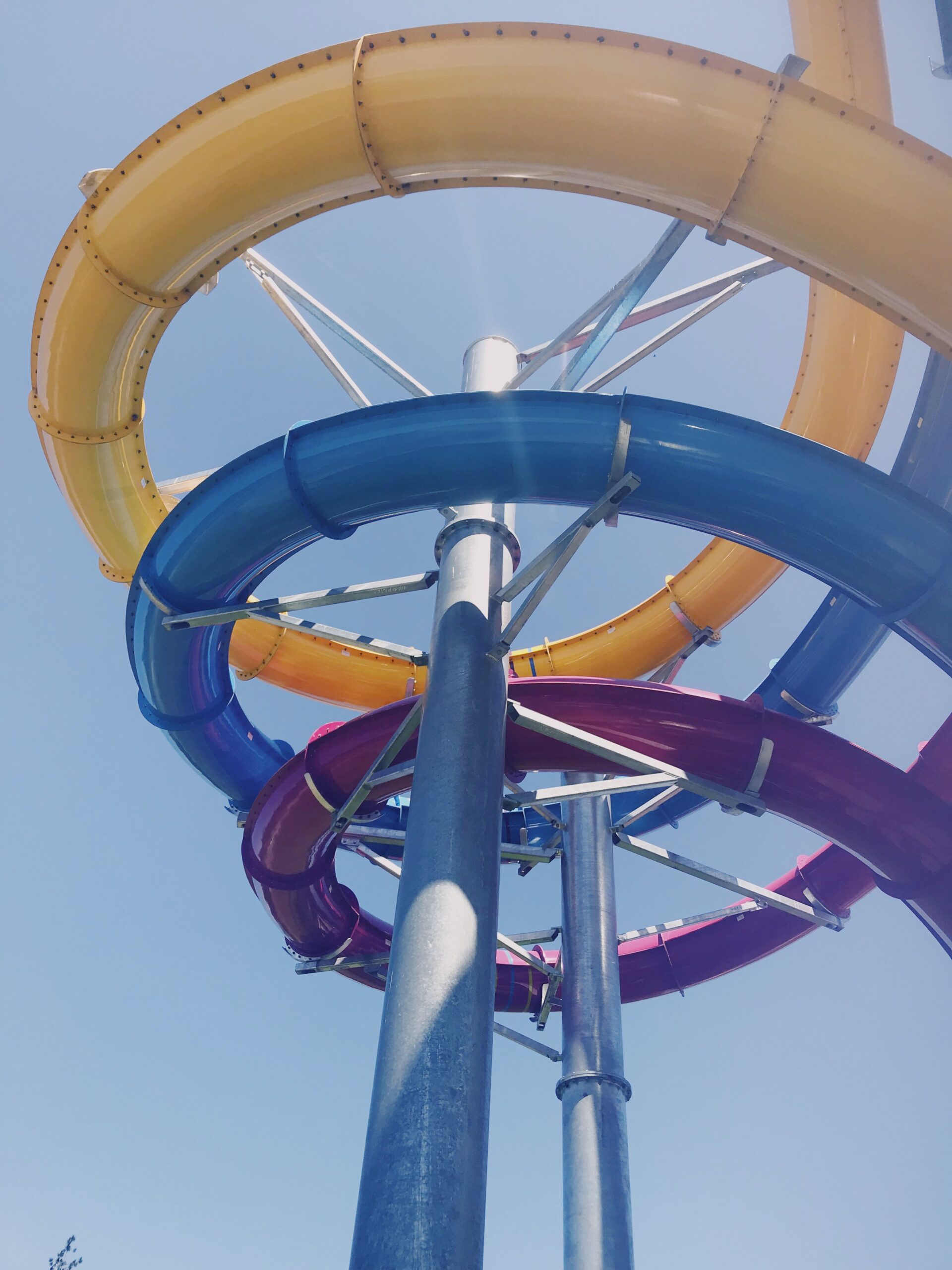 CFD water slide with Simcenter STAR-CCM+ - Femto Engineering - Femto ...